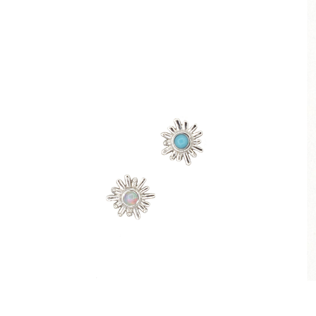 Sun Ray threadless end with 1.5mm gem in white gold – Piercing Experience